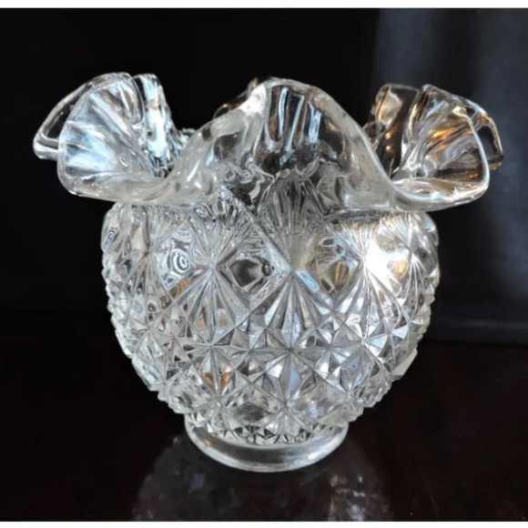 Fenton | Accents | Vintage 95s Fenton Art Glass Co Cut Block Crimped ...